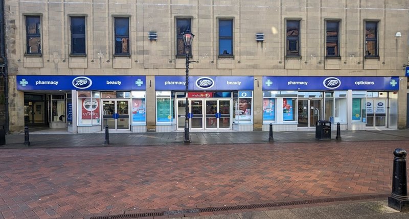 The Howgate, Falkirk - Boots